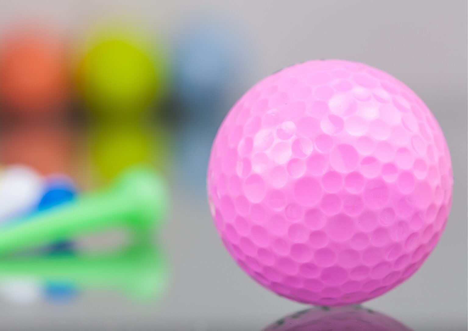 足裏セルフケアでむくみ・コリ改善～ゴルフボールを使った足裏マッサージのやり方と注意点～ | 脚やせ専門ボディメイクB-CHERISH